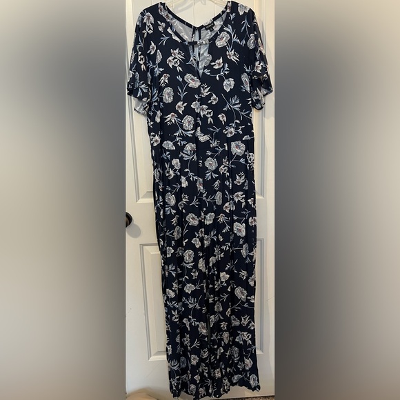 torrid | Pants & Jumpsuits | Torrid Blue Pleated Aline Midi ...